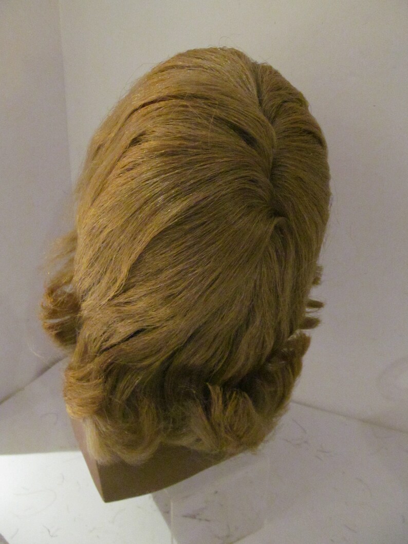 African American Counter Wig Display From the 1950's With 4 Hard Set ...