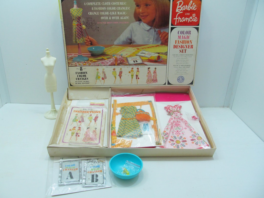 Vintage Mattel Barbie and Francie Color Magic Fashion Designer Set W ...