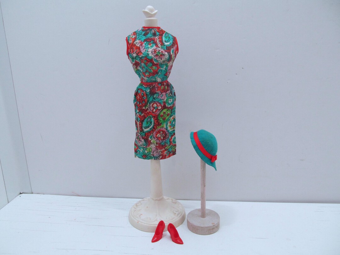 Mattel Barbie Outfit Outdoor Art Show W/spikes, 1966 - Etsy
