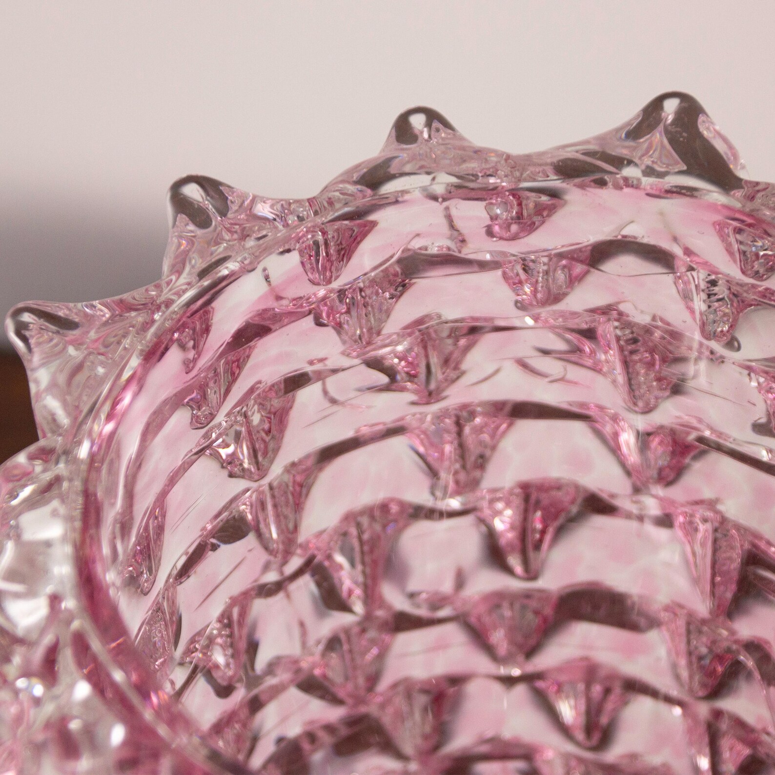 Rostrato Vase Made of Authentic Venetian Pink and Clear Murano Glass ...