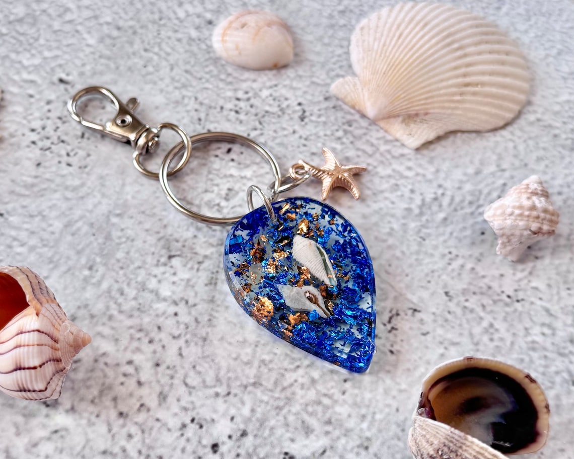 Beach Resin Keychain, Florida Souvenir, Gold Ocean Themed Gift, Coastal ...
