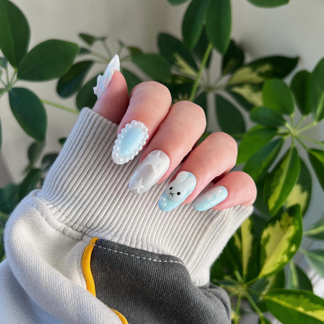 Miffys Pearls Cute Miffy Nails, Cute Blue and White Nail Art With 3D ...