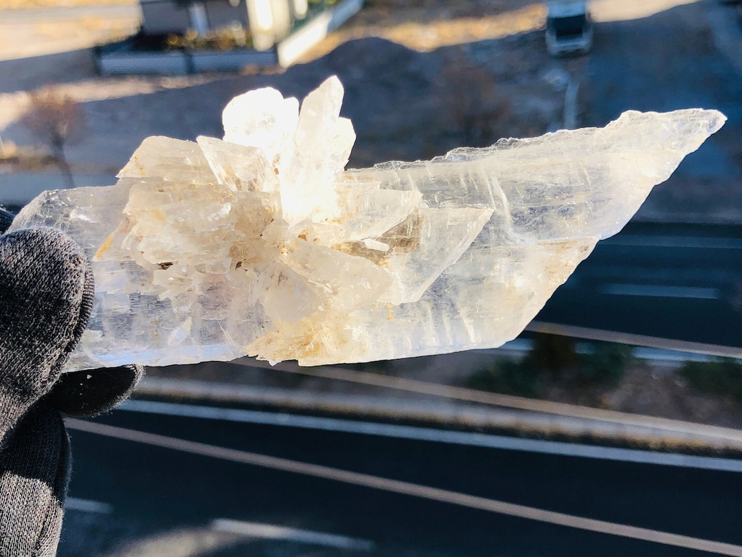 Water Clear Crystal of Selenite Cluster - Fishtail Selenite - Healing ...