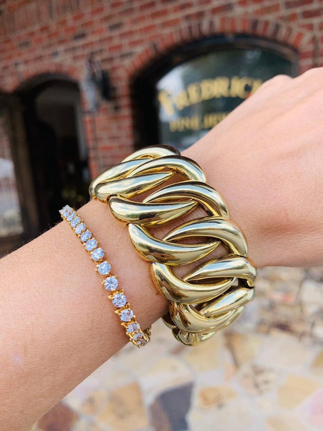 18k Yellow Gold Heavy Curb Link Bracelet Cuff - Etsy