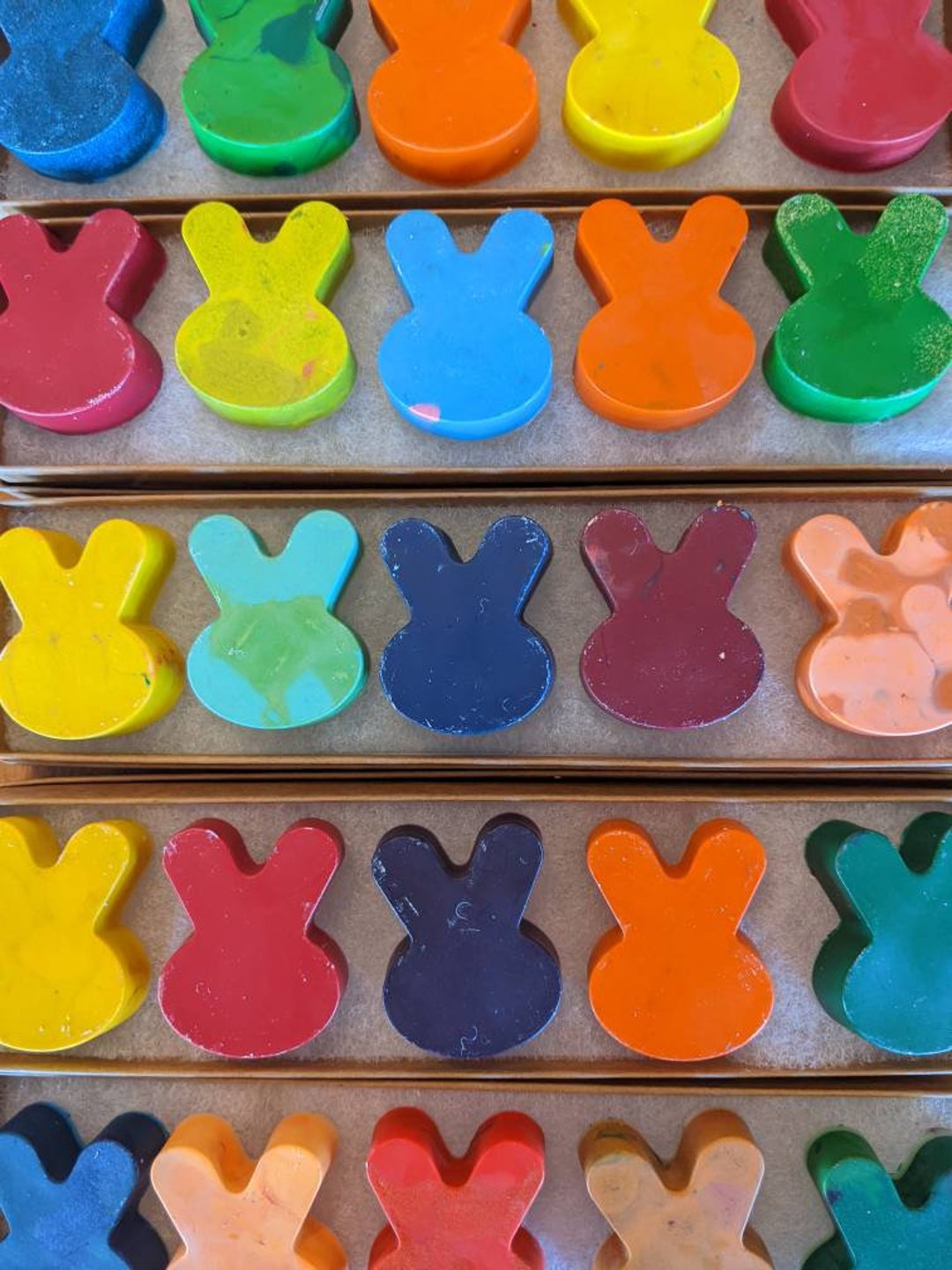 Easter Crayons, Bunny Crayon Set, Party Favors, Easter Egg Fillers ...