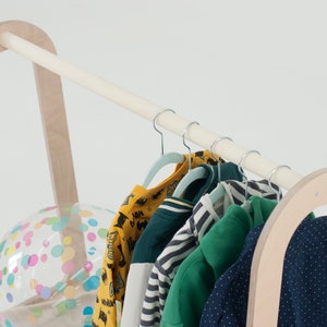 Kids Dress up Rack Toy Shelf for Children's Room Kids Clothing Rack ...