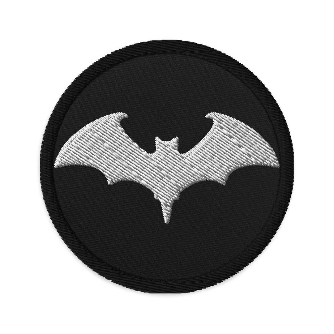Vampire Bat Goth Style Halloween Embroidered Patch - Etsy