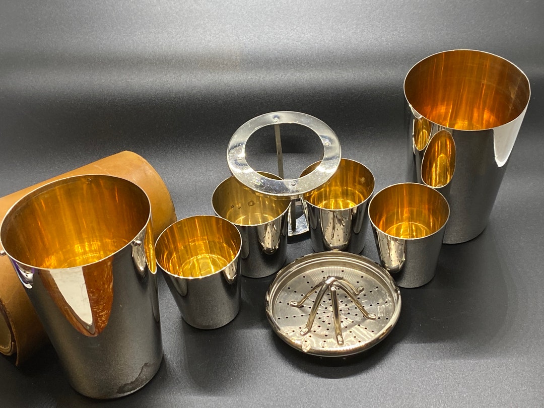 German Travel Cocktail Shaker With 4 Nesting Cups DRGM - Etsy