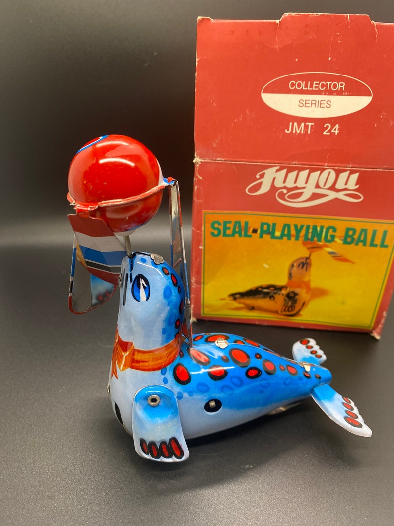 Wind up Toy Seal Playing Ball JUYOU JMT 24 - Etsy
