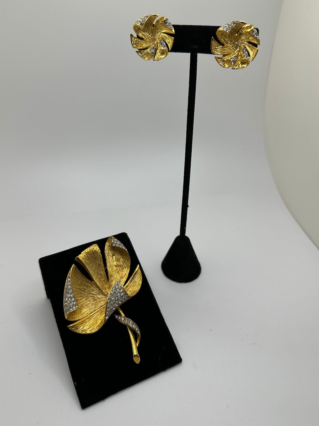 Vintage Swarovski Crystal Encrusted Leaf Brooch and Matching Clip ...