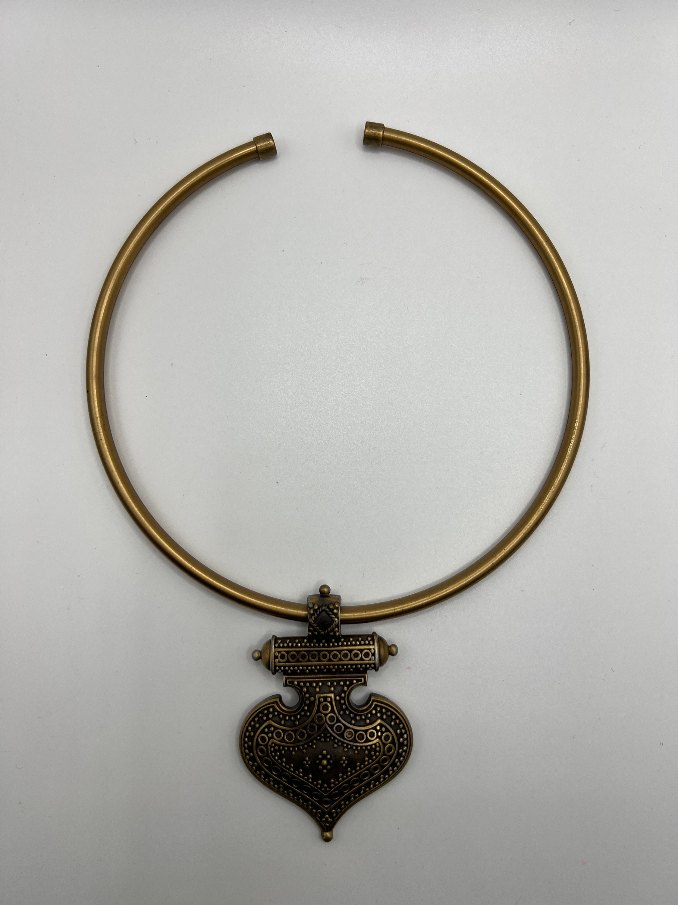 Vintage Signed Shakira Caine Metal Door Knocker Choker. - Etsy