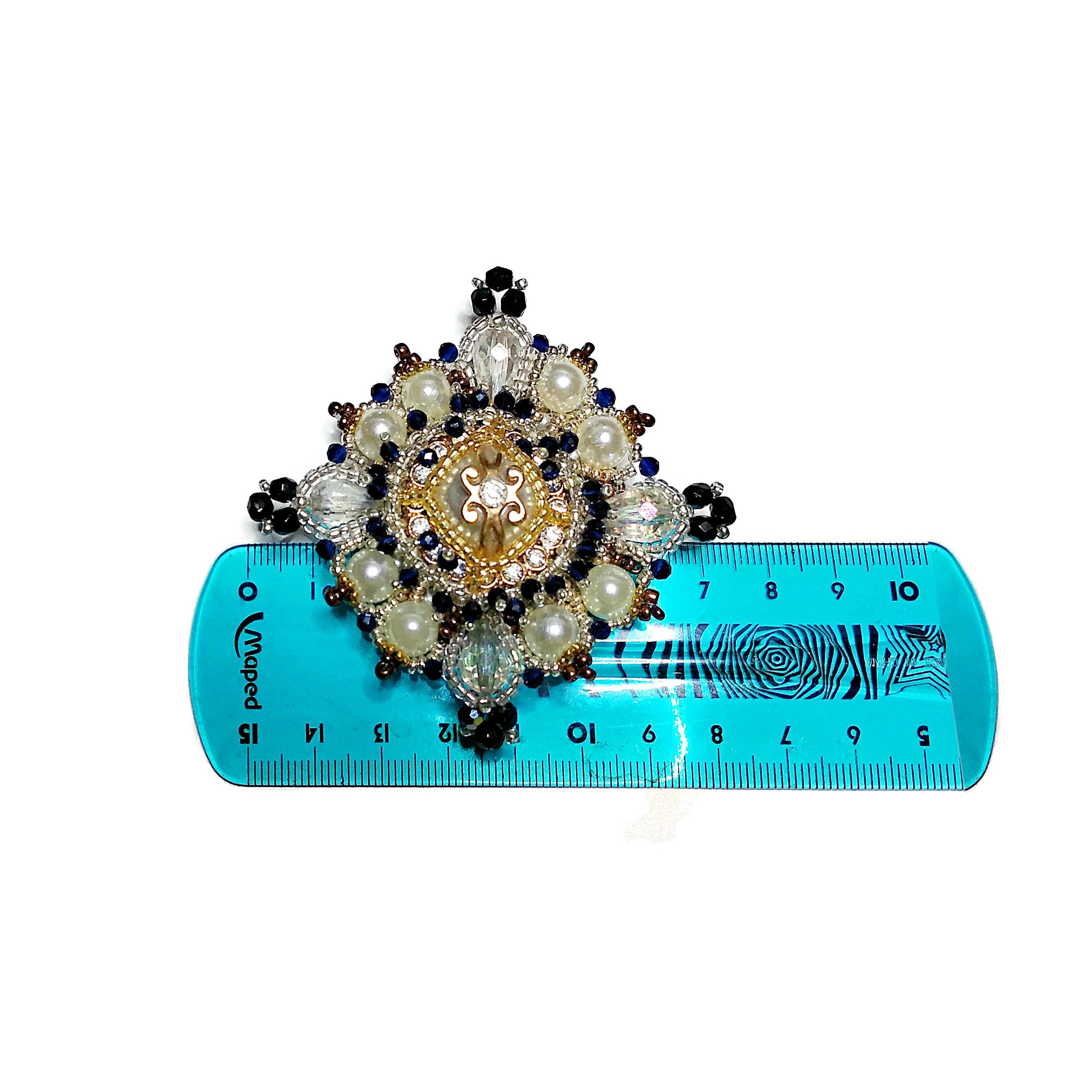 Zauberhafte Weis-blaue Medaille Wappen Brosche Kaiser-orden - Etsy ...