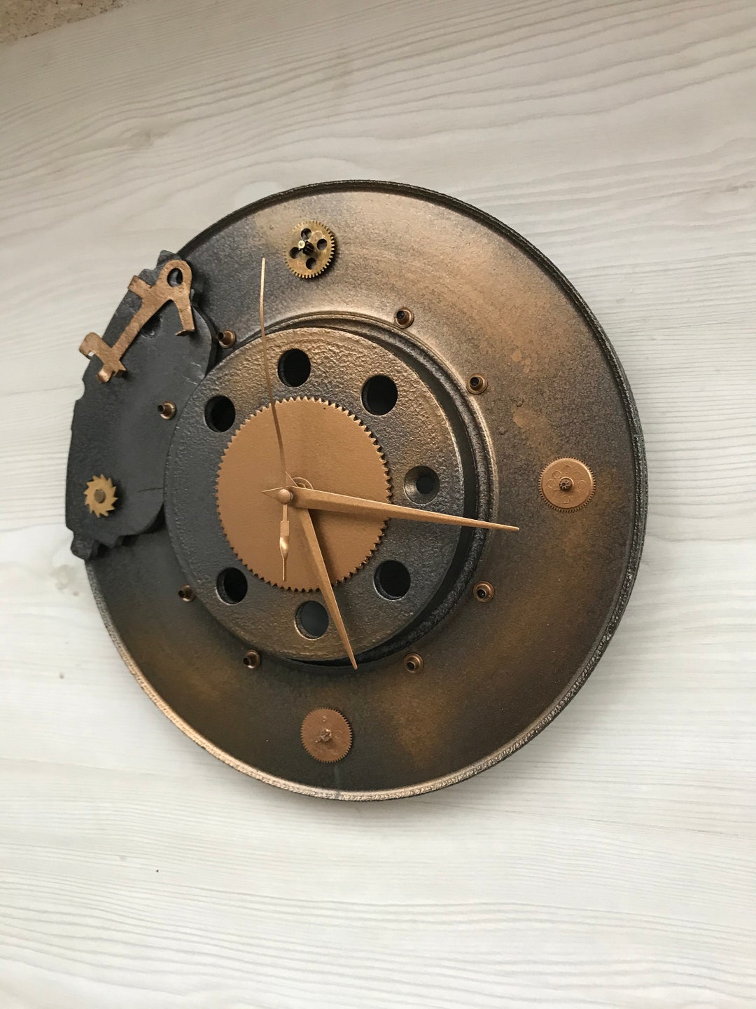 Wall Clock, Round Wall Clock, Metal Wall Clock, Large Wall Clock, Retro ...