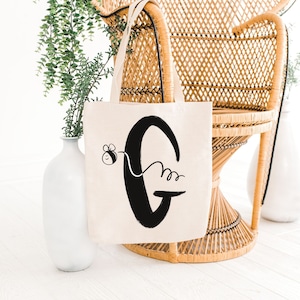 Bee Svg Bee Alphabet SVG Bee Clipart Letter SVG Alphabet Design SVG ...