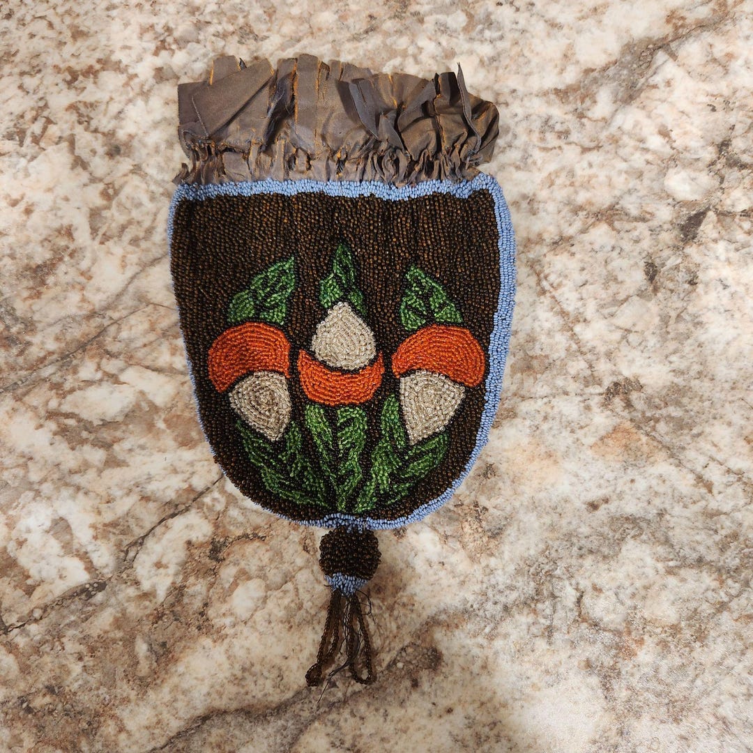 Antique Hand-beaded Pouch With Floral Design & Drawstring Closure - Etsy