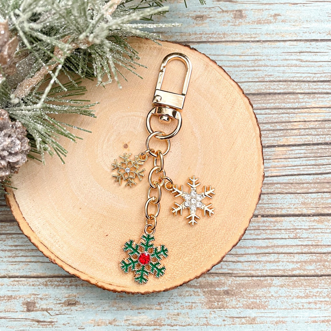 Christmas Snowflakes Keychain | Holiday Keychain | Aesthetic Keychain ...