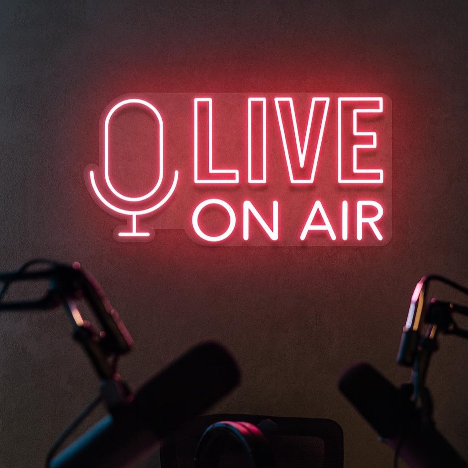 Live on Air Neon Sign, Podcast Neon Light, LED Podcast Studio Sign ...