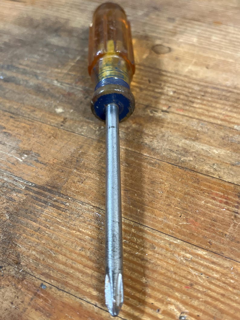 Vintage Craftsman 7.5" #2 Phillips Head Screwdriver - Clear and Blue ...