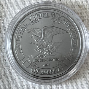 Vintage NRA Coin - Defenders of Freedom Challenge Coin - Silver Tone ...