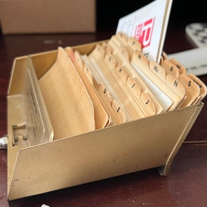 Vintage Tarco, Mfg. Business Card File Gold Tone Metal Desk Card File ...