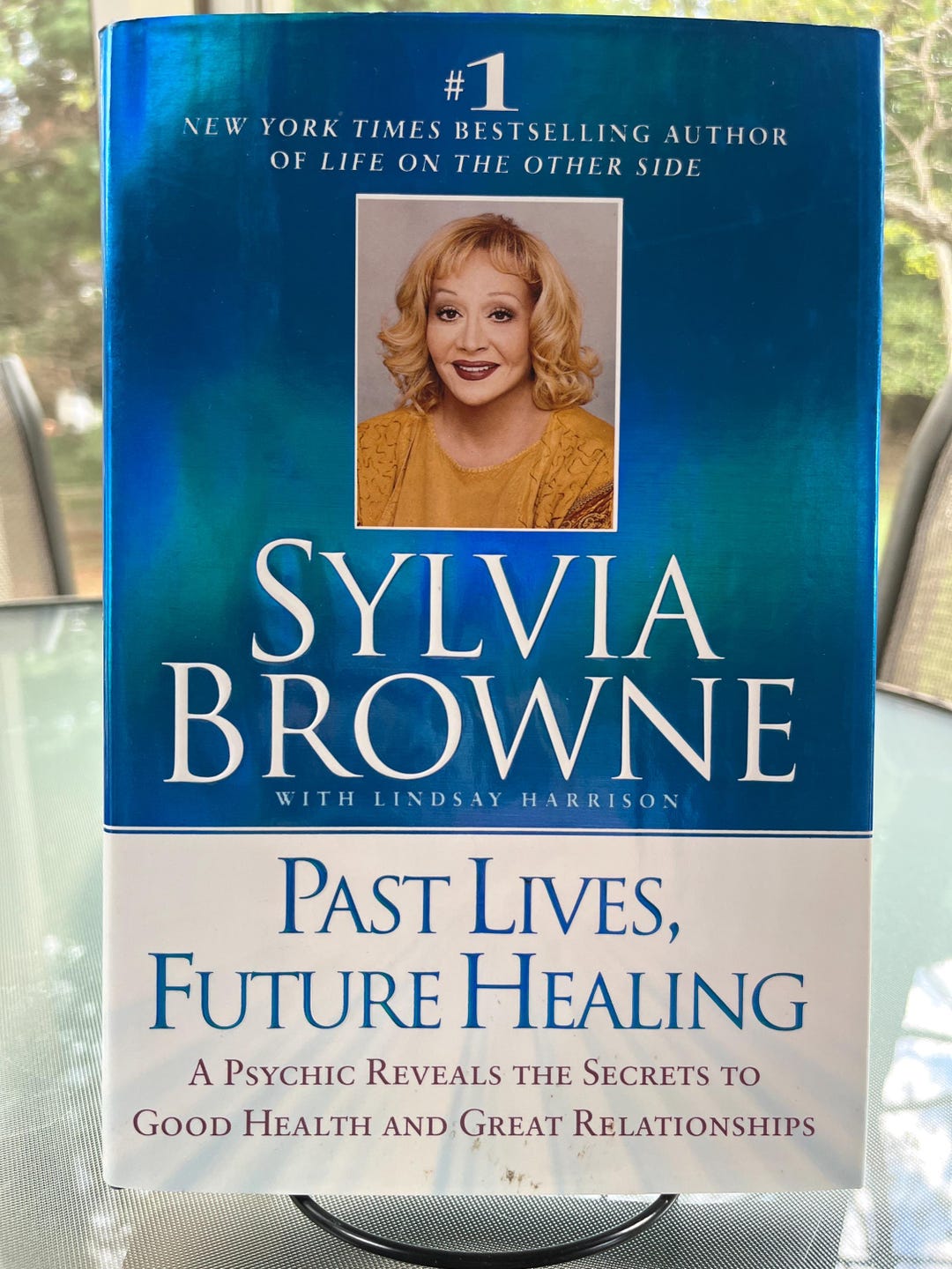 Vintage Past Lives Future Healing Hard Cover Book Copyright 2001 Sylvia ... Vintage Past Lives Future Healing Hard Cover Book Copyright 2001 Sylvia ...