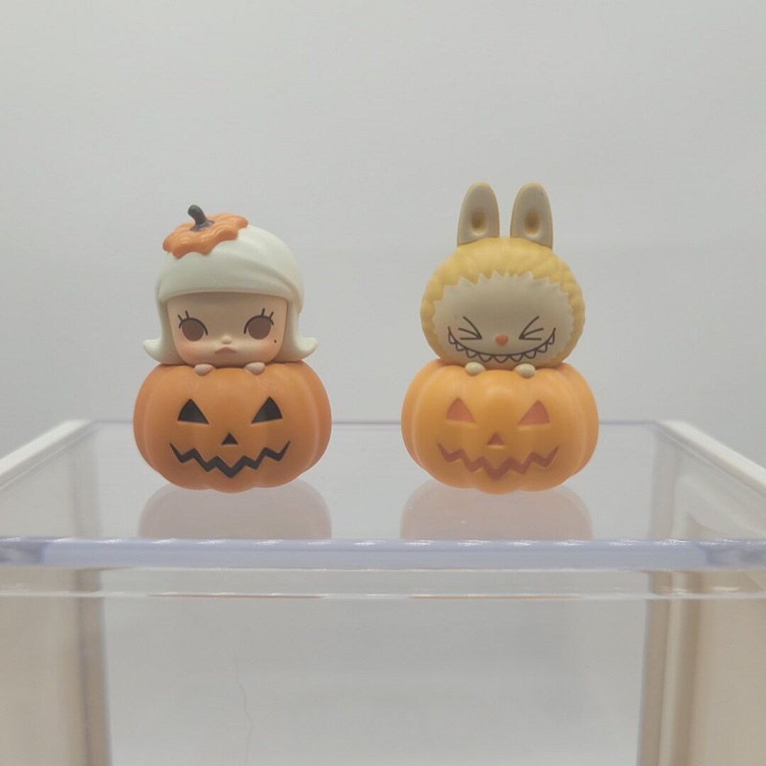 POPMART Popbean Halloween molly Labubu 2pc - Etsy