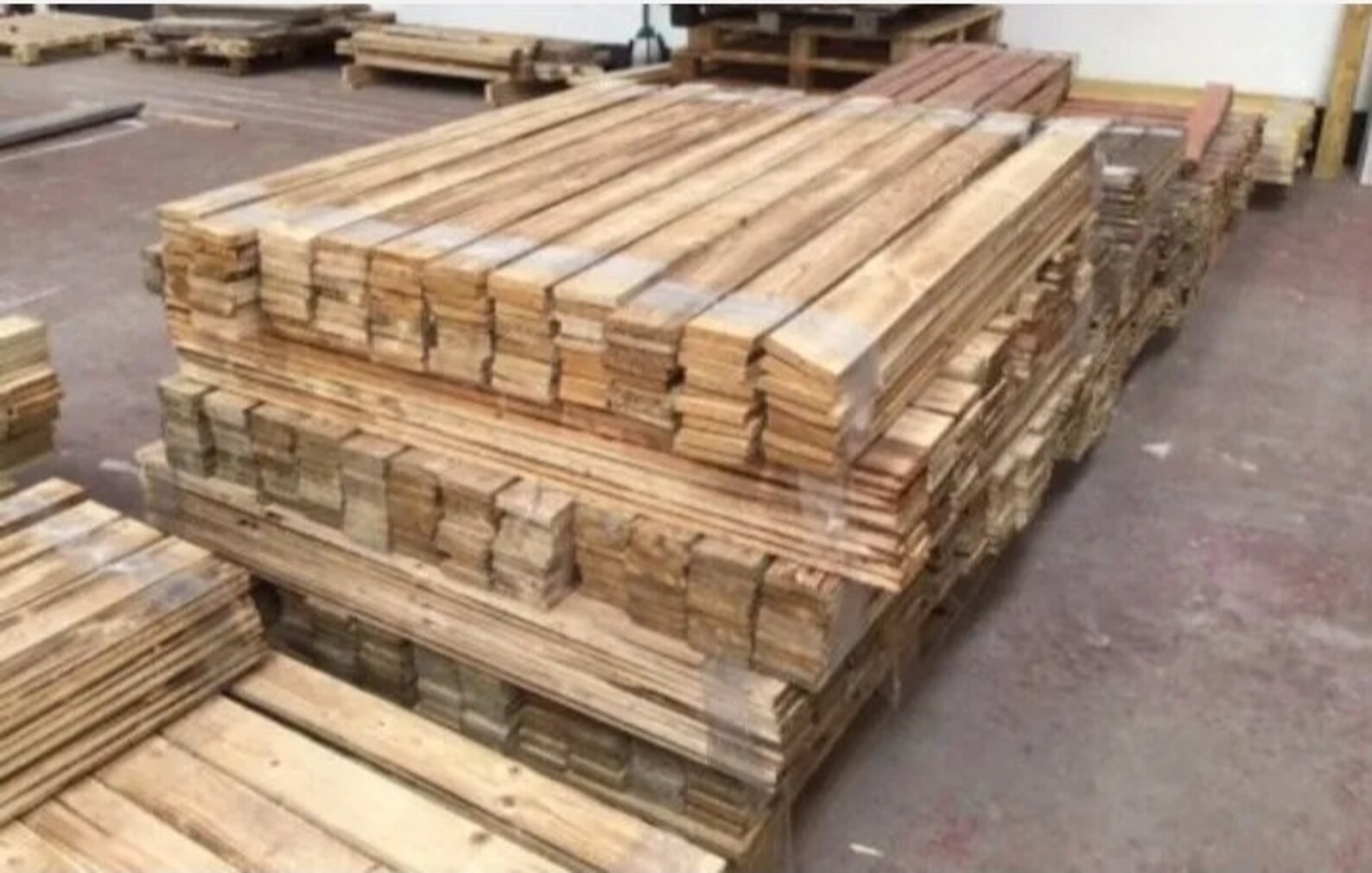 Reclaimed Pallet Wood Wall Cladding Recycled Timber Planks - Etsy UK