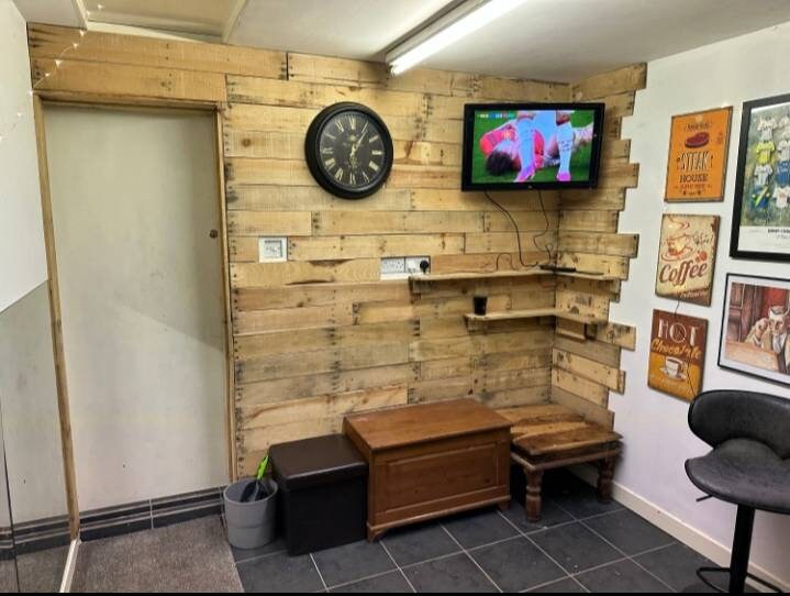 Reclaimed Pallet Wood Wall Cladding Recycled Timber Planks - Etsy UK