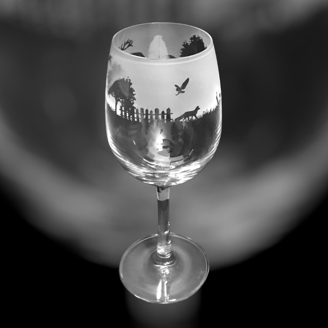 WOODLAND ANIMALS 35cl Wine Glass With Woodland Animals Frieze Design - Etsy