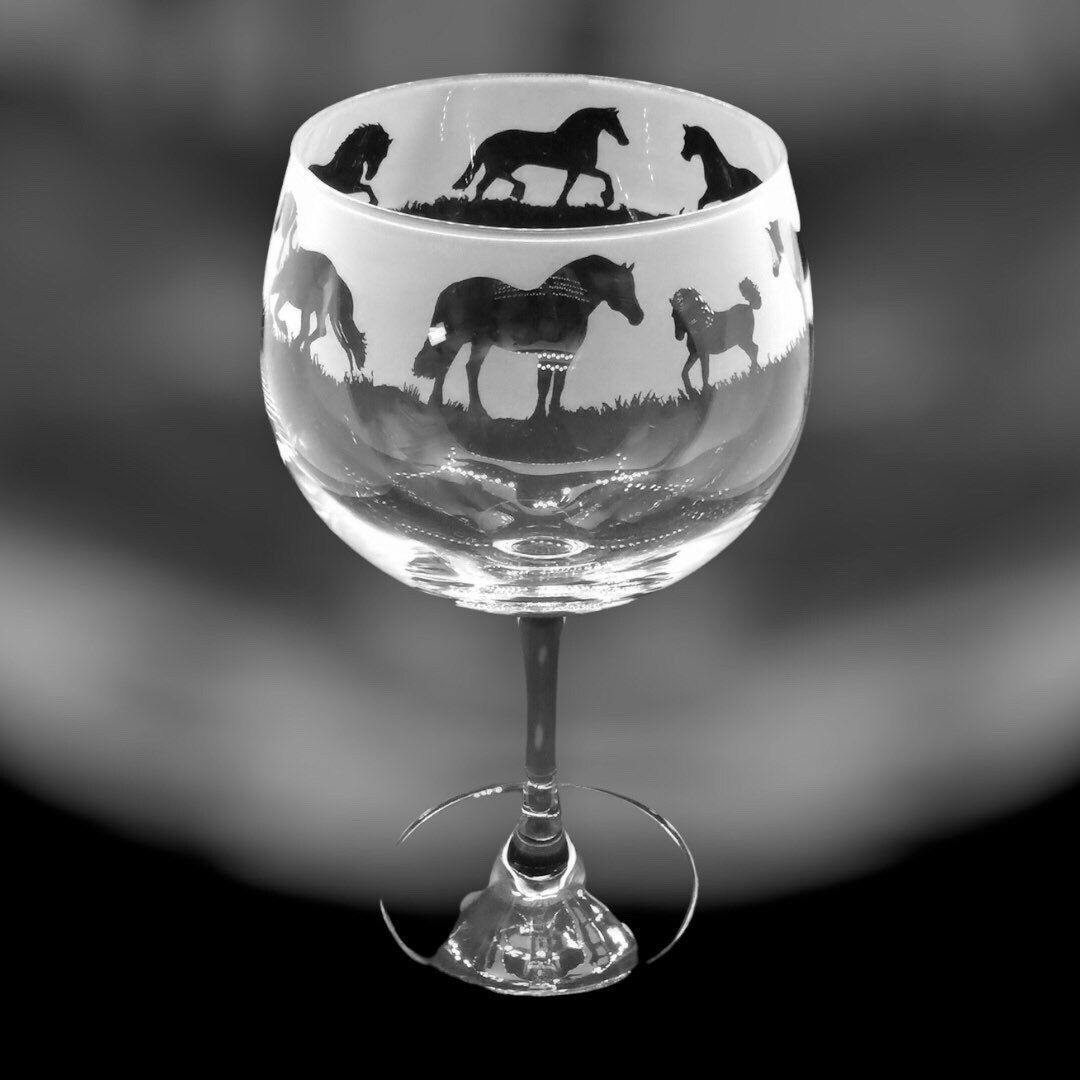 WELSH COB GLASS 70cl Glass Gin Balloon With Welsh Section D Cob Horse ...