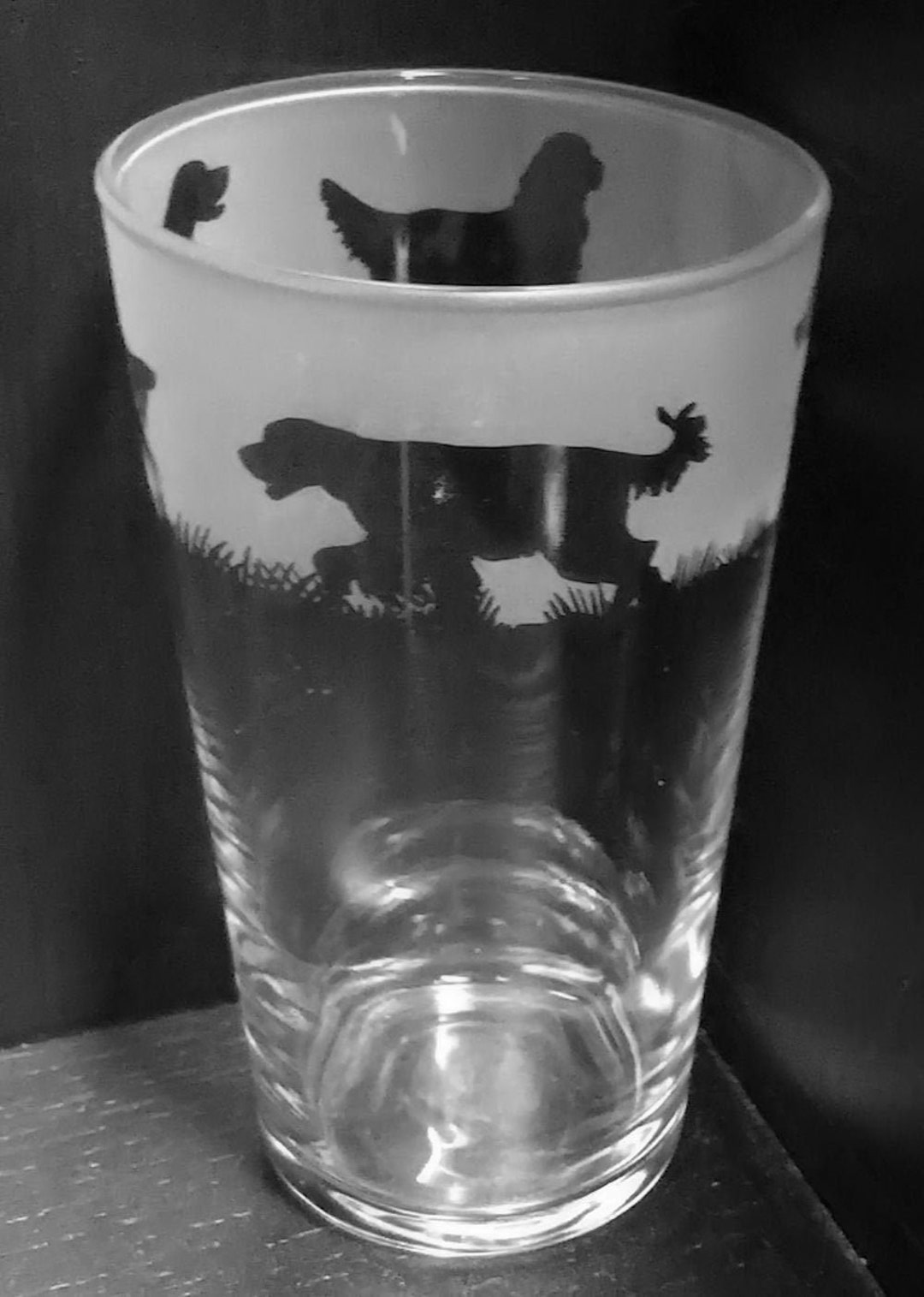 GORDON SETTER GLASS | 57cl Conical Pint Glass With Gordon Setter Frieze ...
