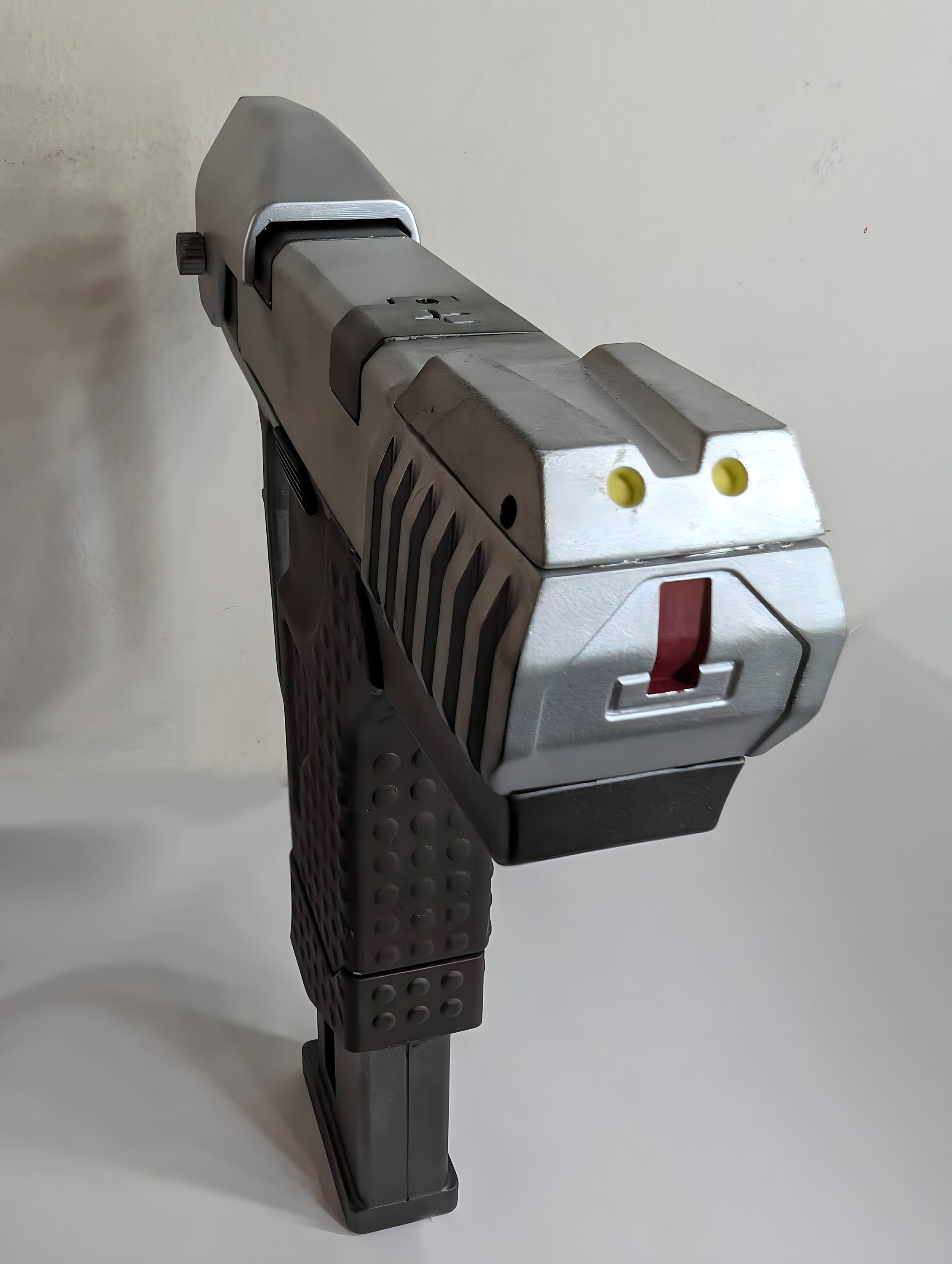 M6D Magnum Halo 5 Prop - Etsy