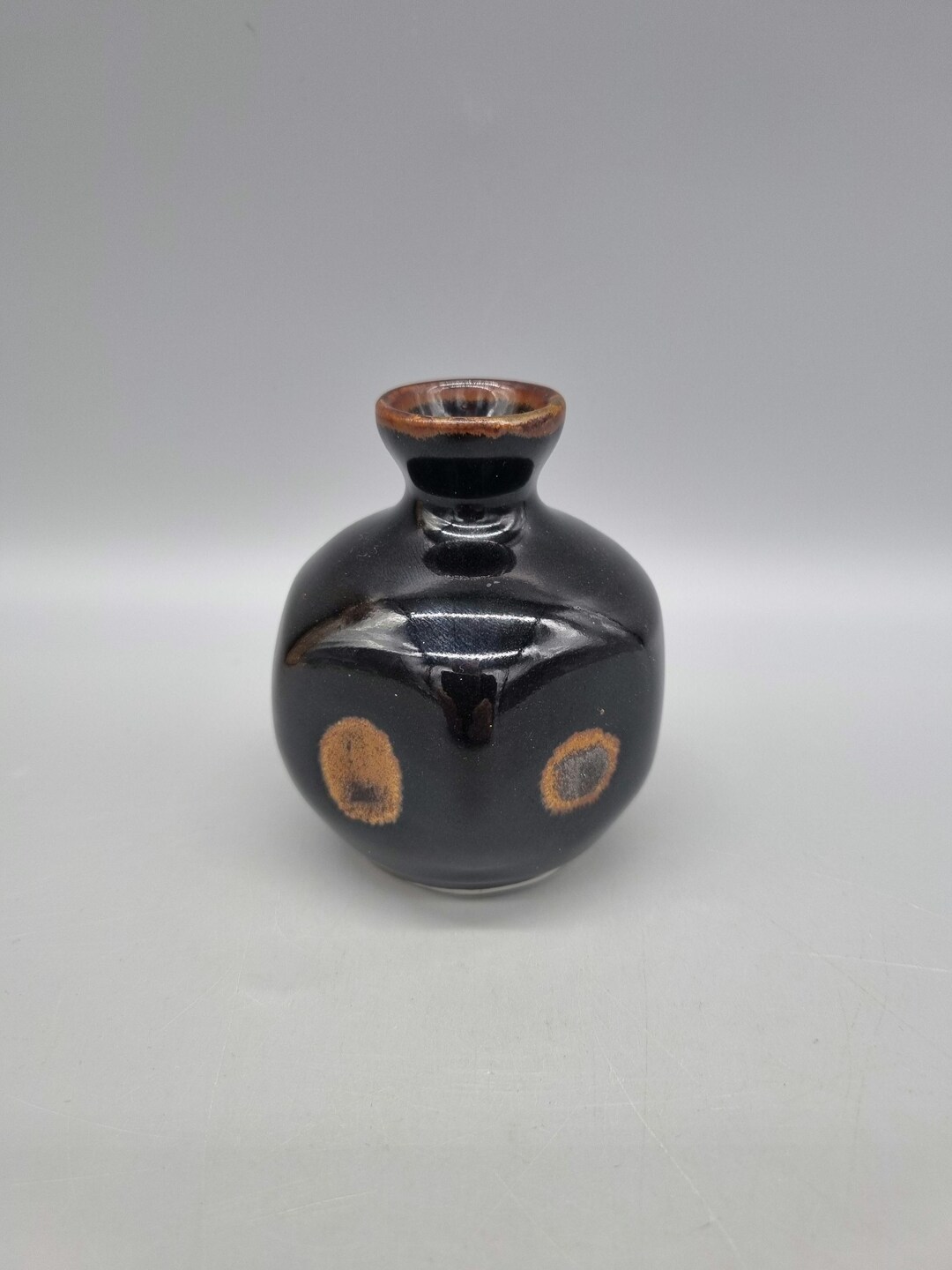 A David Leach, Studio Pottery Bud / Posy Vase, Personal Seal Mark 'DL ...