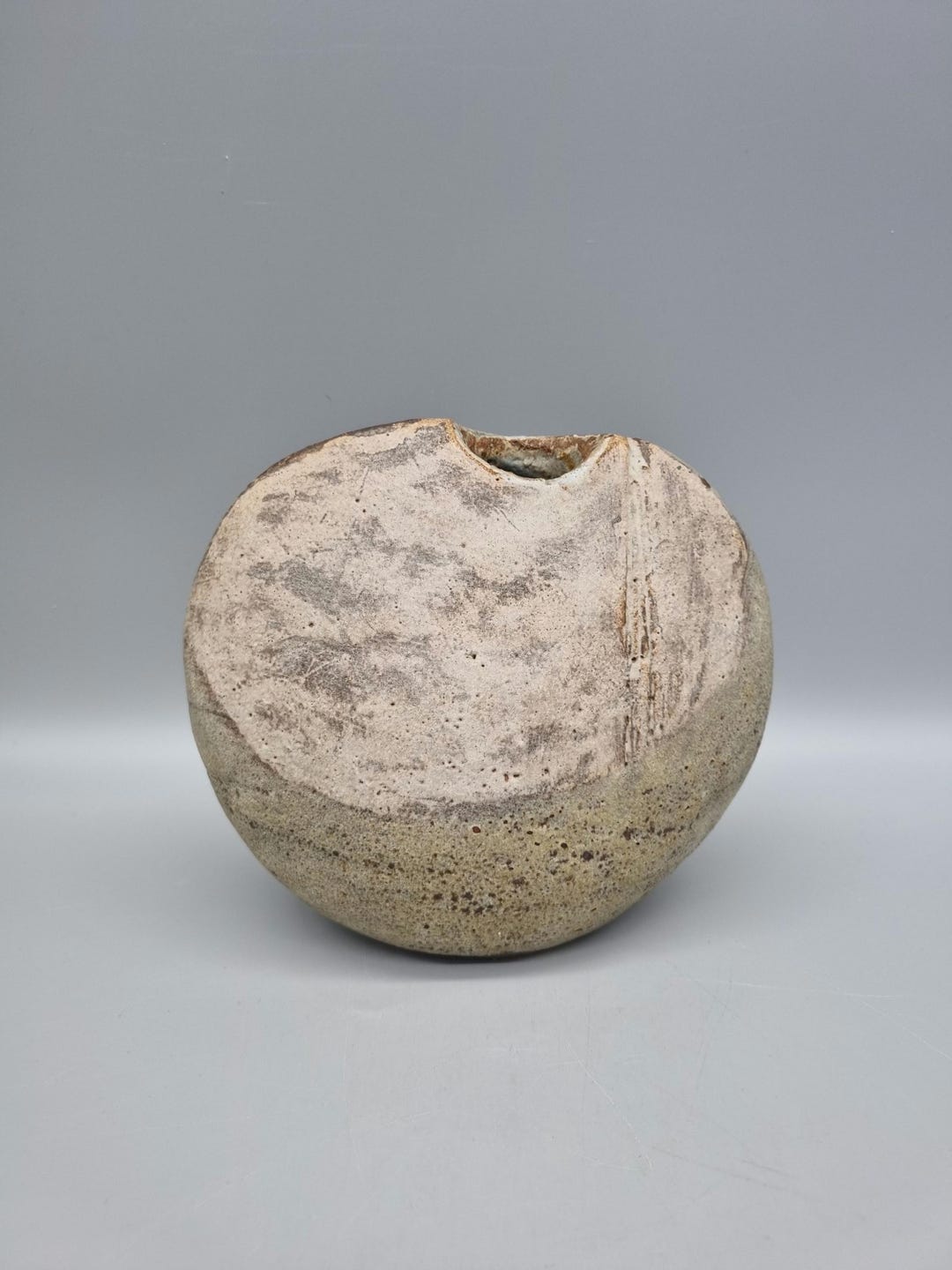 A Vintage Alan Wallwork Studio Pottery Stoneware Disc / Wheel Vase. - Etsy