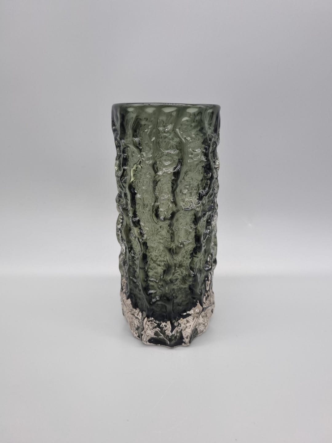 A Whitefriars, Geoffrey Baxter, Bark Vase, Willow, Design 9690, H 19cm ...