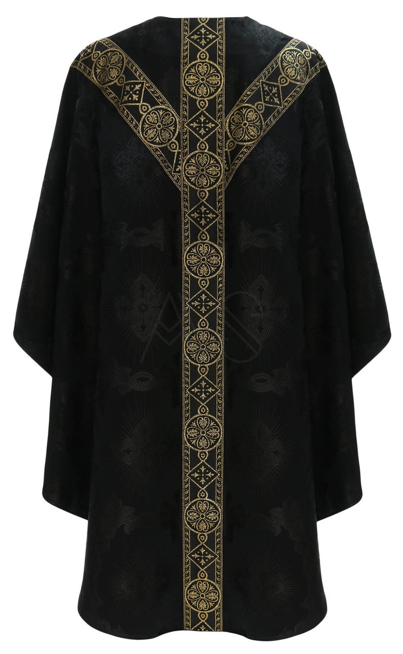 Semi Gothic Chasuble With Matching Table - All Liturgical Colors - Etsy