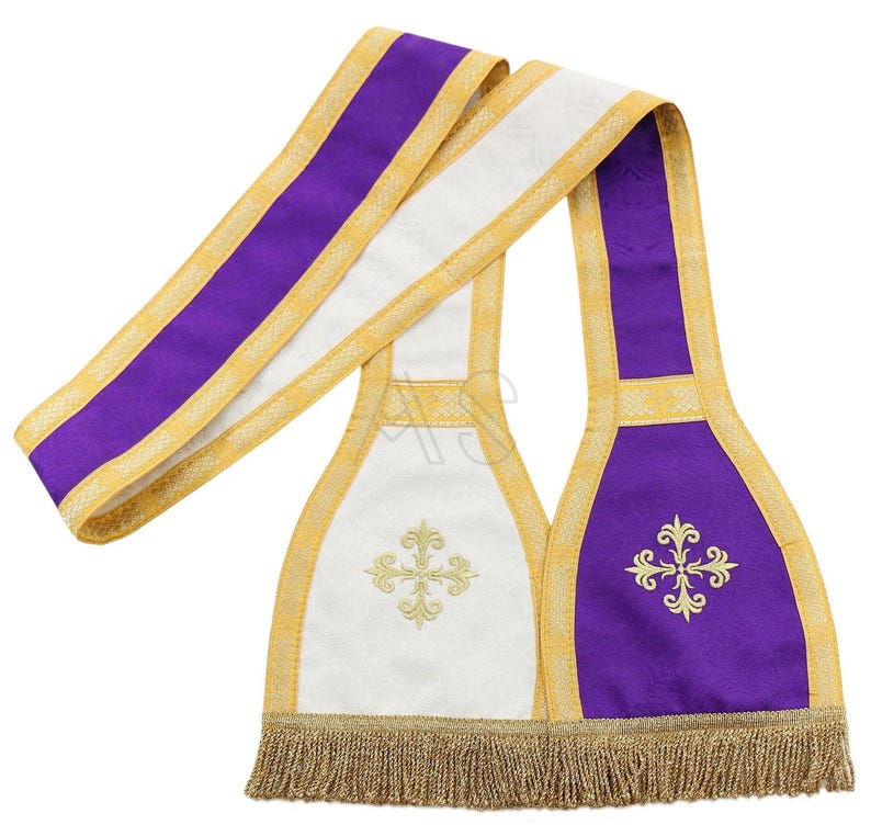 Reversible Travel Roman Chasuble With Matching Stole, Maniple, Burse ...
