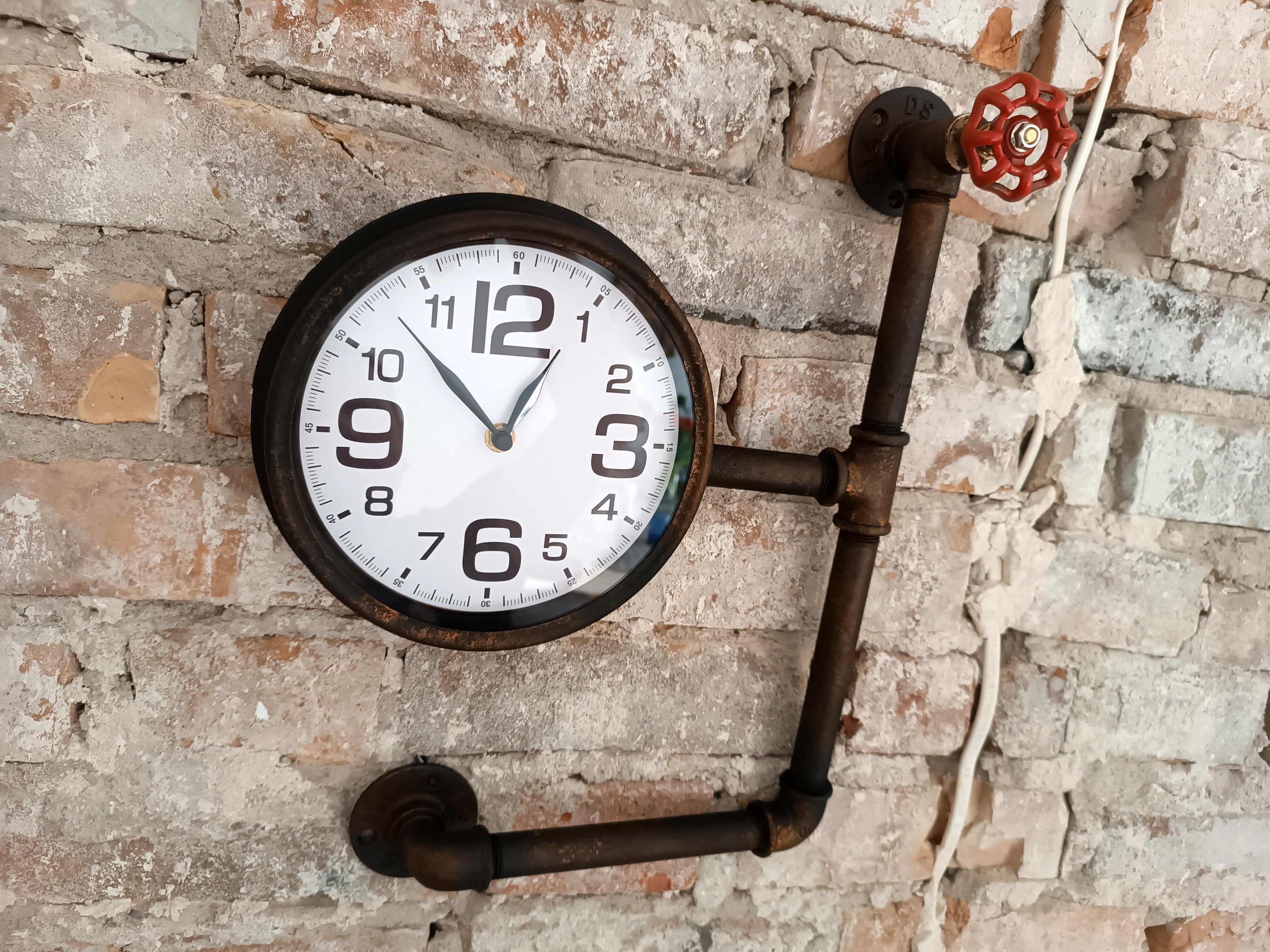 Industrial Style Clock, Made of Steel Pipes, Wall Clock, Quiet, Black ...