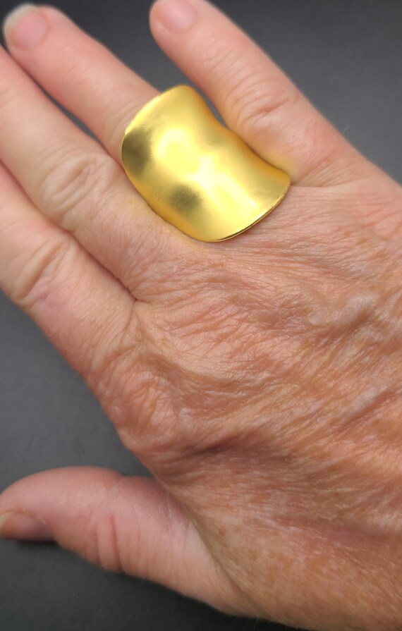 beautiful vintage ring signed - Gem