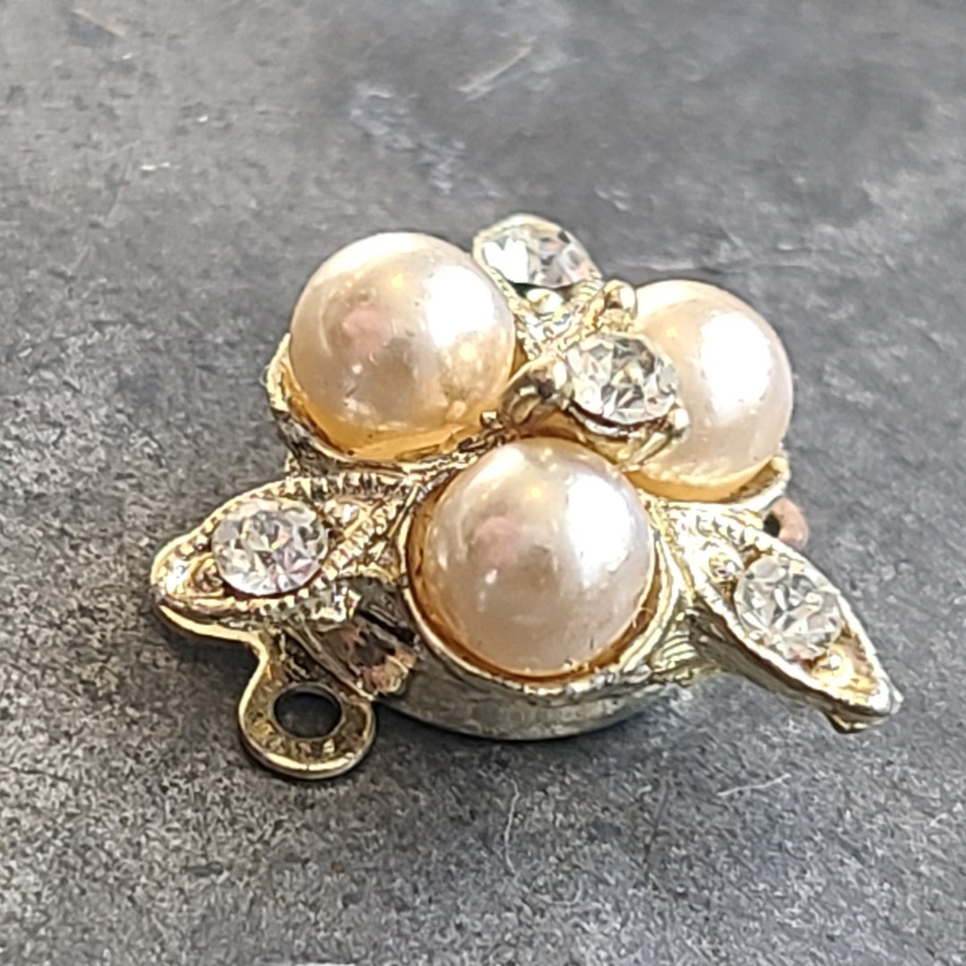 Classic Pearl and Sparkly Vintage Rhinestone Box Clasp, Two Strand Box ...