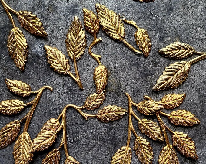 12 Russian Gold Plated Miriam Haskell Leaf Stampings Leaf Surface ...