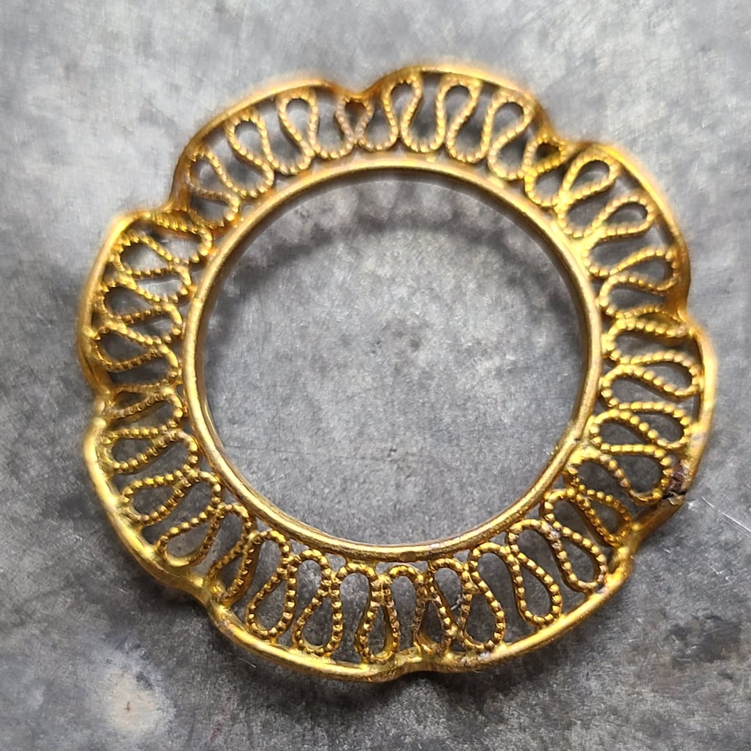 Miriam Haskell Bright and RGP Gold Plate Gilt Filigree Rings - Setting ...