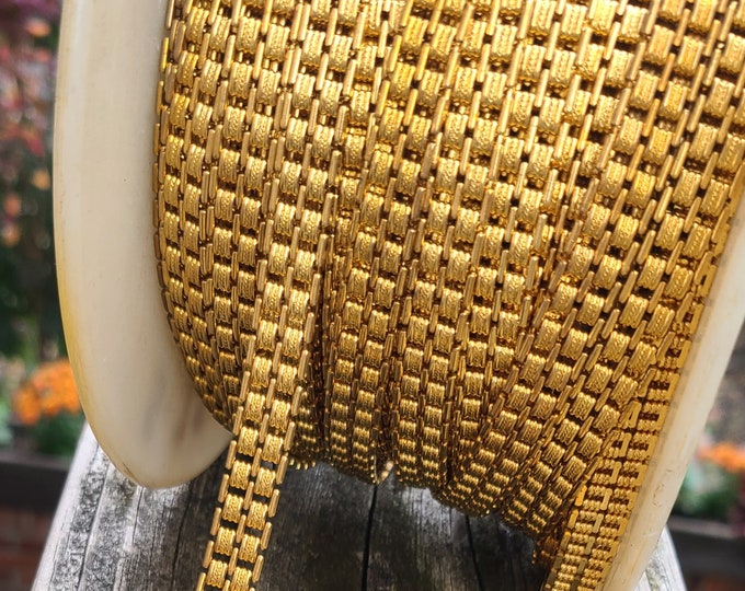 Amazing Vintage Book Chain Miriam Haskell Style High Quality Goldplate ...