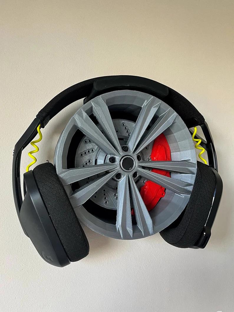 Wall-mountable 3D Printed Wheel-shaped Rim Headphone Holder - Unique ...