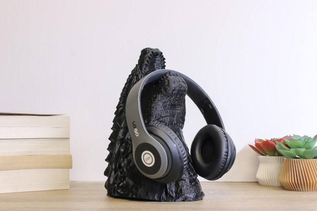 Godzilla Headphone Stand, Godzilla Head, Bust, High Quality and Detail ...