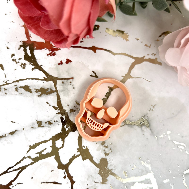 Clay Skull - Etsy