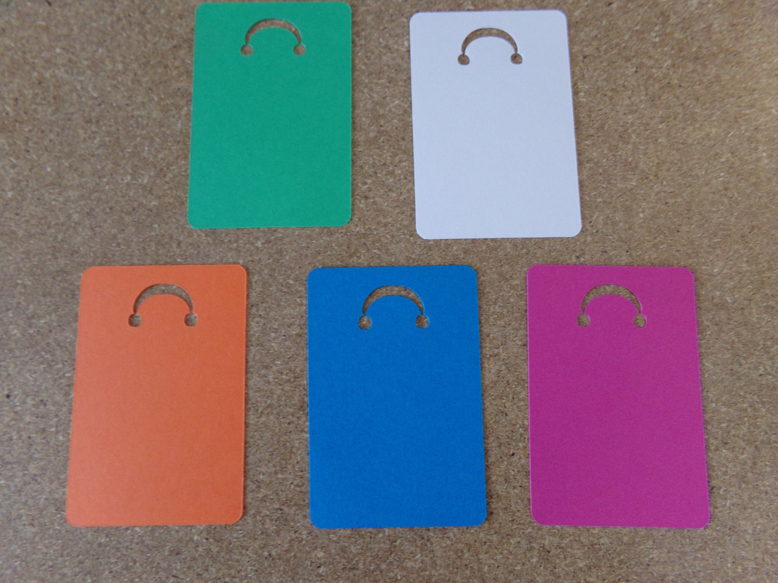 Keychain Display Cards 9 X 6 Cm 19 Colours Available Keyring Display ...