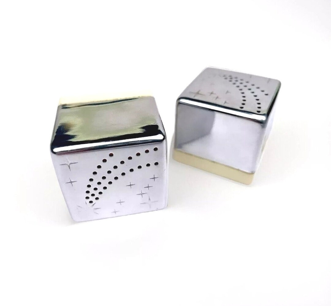 1930s Art Deco Salt Pepper Shakers | Skyway Chase Chrome Shooting Star ...