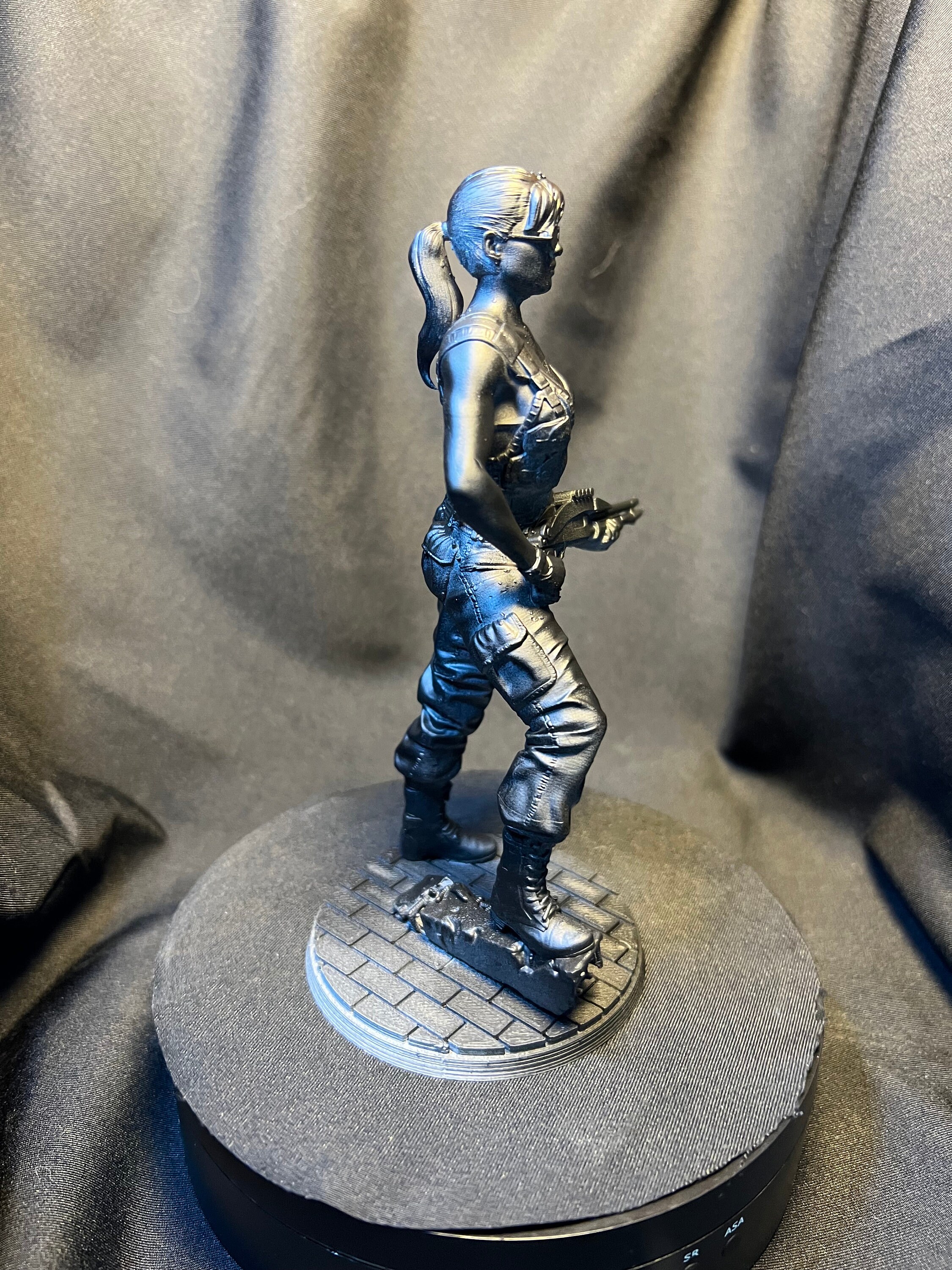 Sarah Conner Figure From Terminator 2 - Etsy