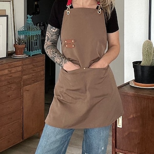 Custom Nail Tech Apron for Nail Artist Smock Manicurist Apron Gift for ...